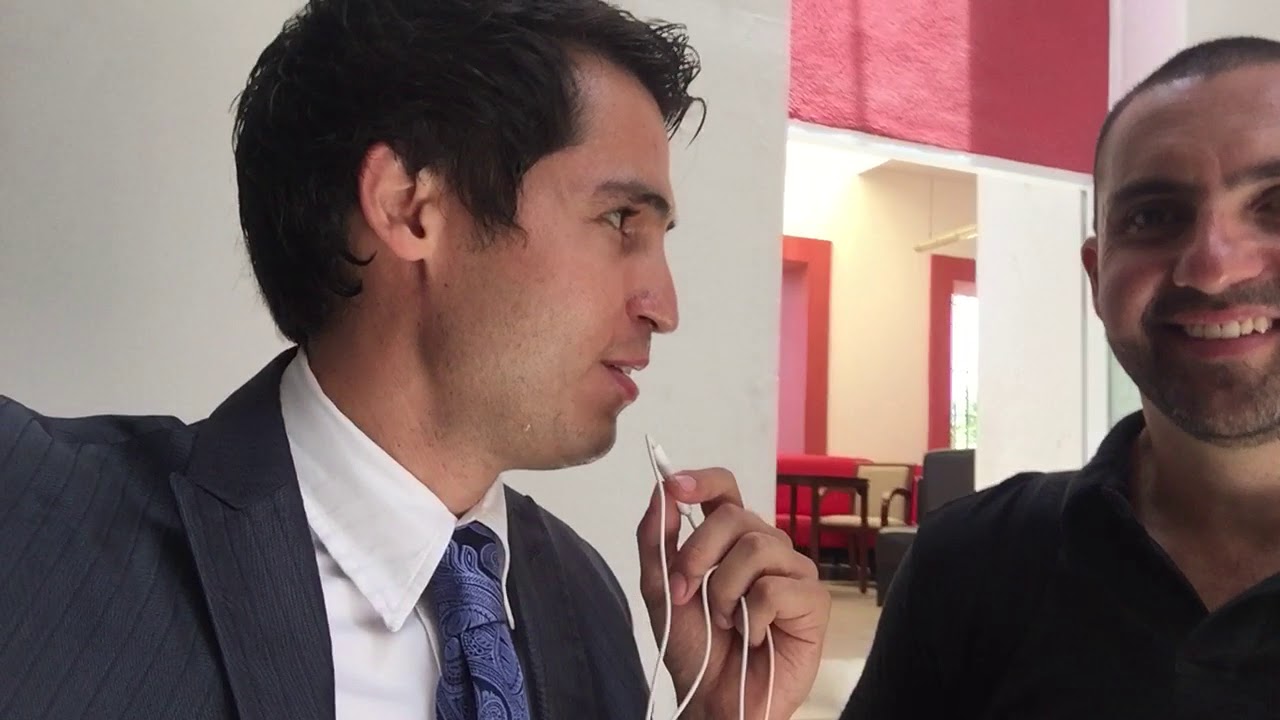 Alejandro Lomas STARTCUPS® - YouTube