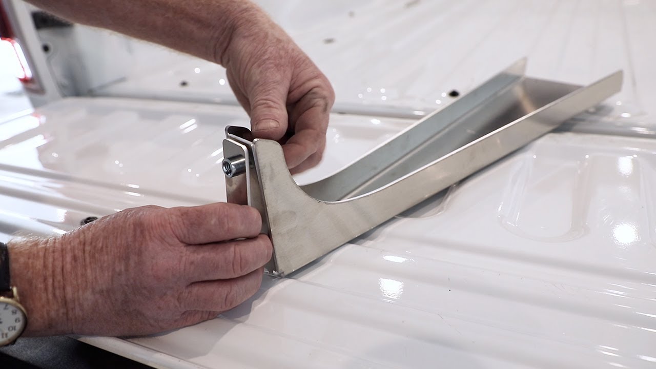 ADARAC™ Aluminum Uprights Install Video - YouTube