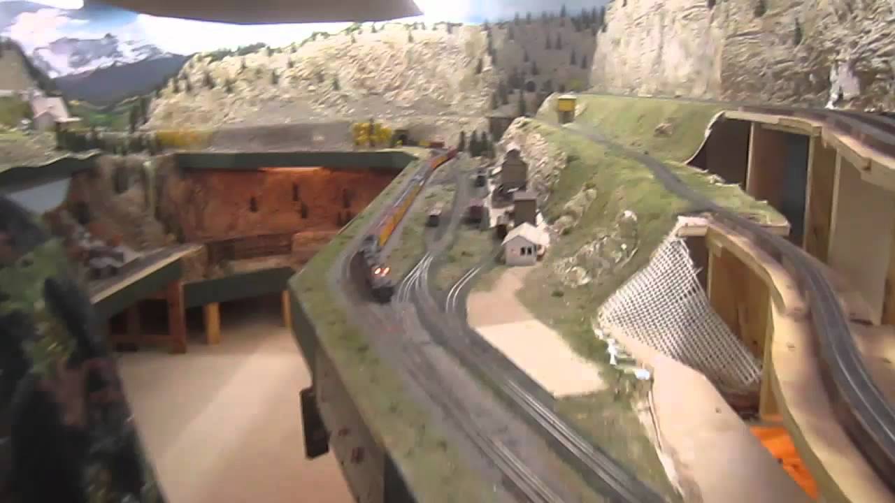 Walk through of Eddie Carroll's HO Scale layout. D&RGW - YouTube