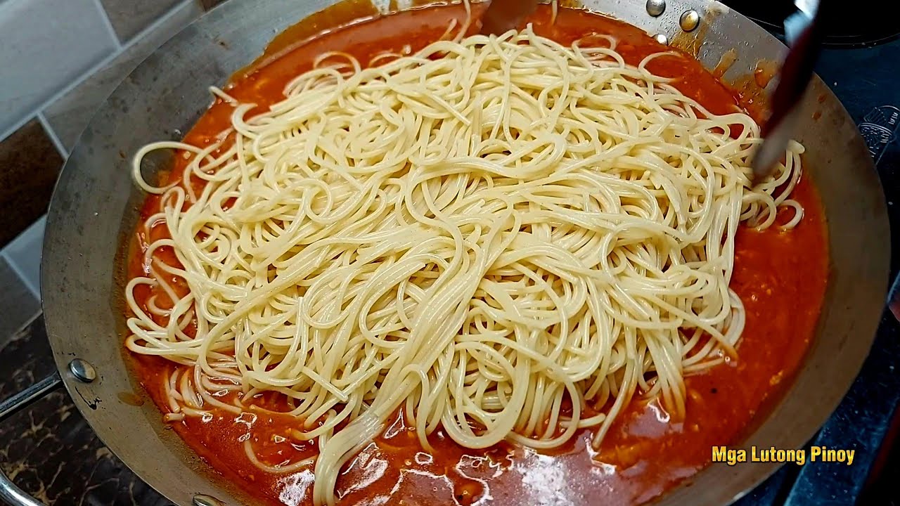 TUNA SPAGHETTI | Mas masarap pala talaga kapag inilagay mo ang sangkap ...