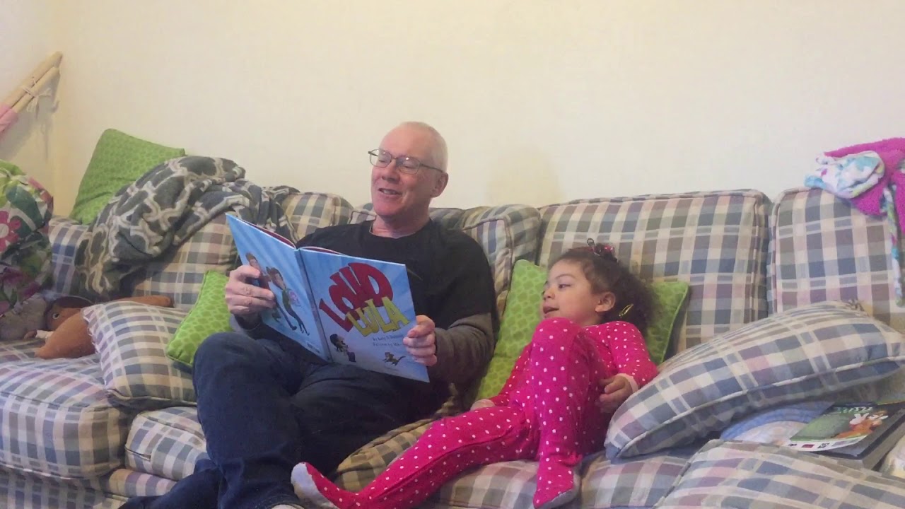 Steve and Lula read Loud Lula - YouTube