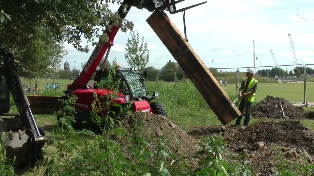 Wild Kingdom Playspace, Three Mills Green - YouTube