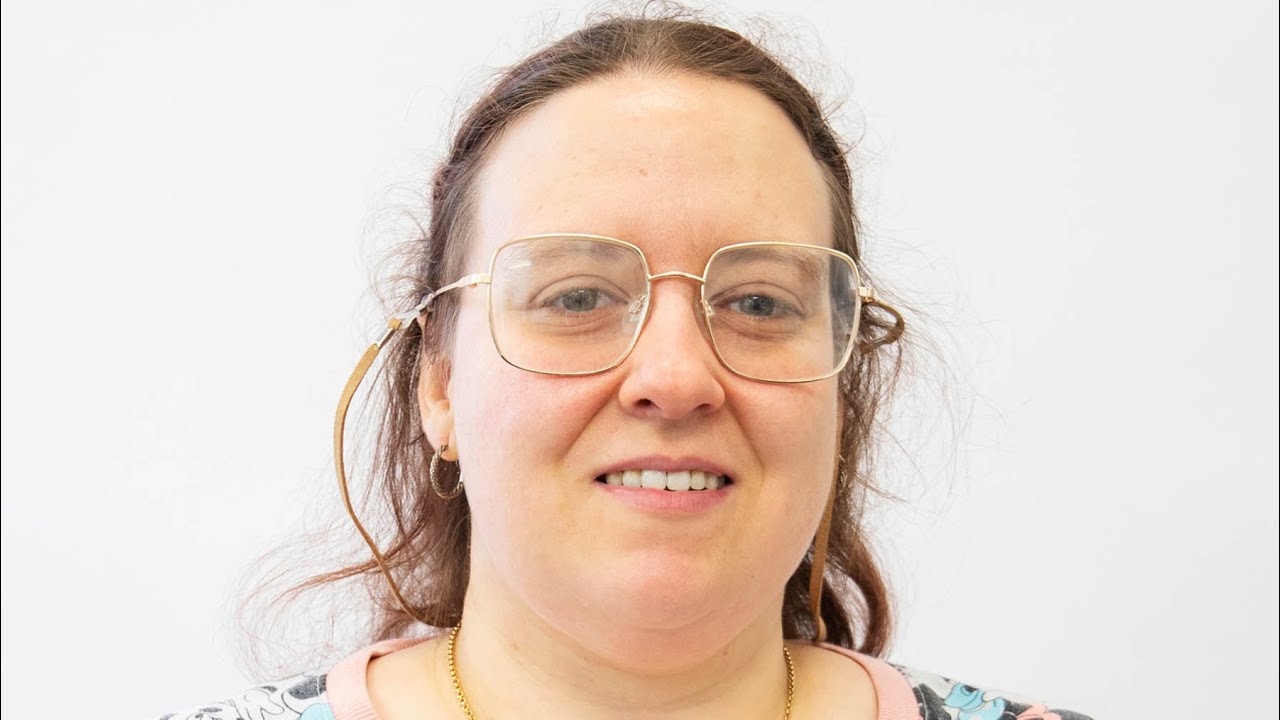 Amy Schofield's Instagram, Twitter & Facebook on IDCrawl