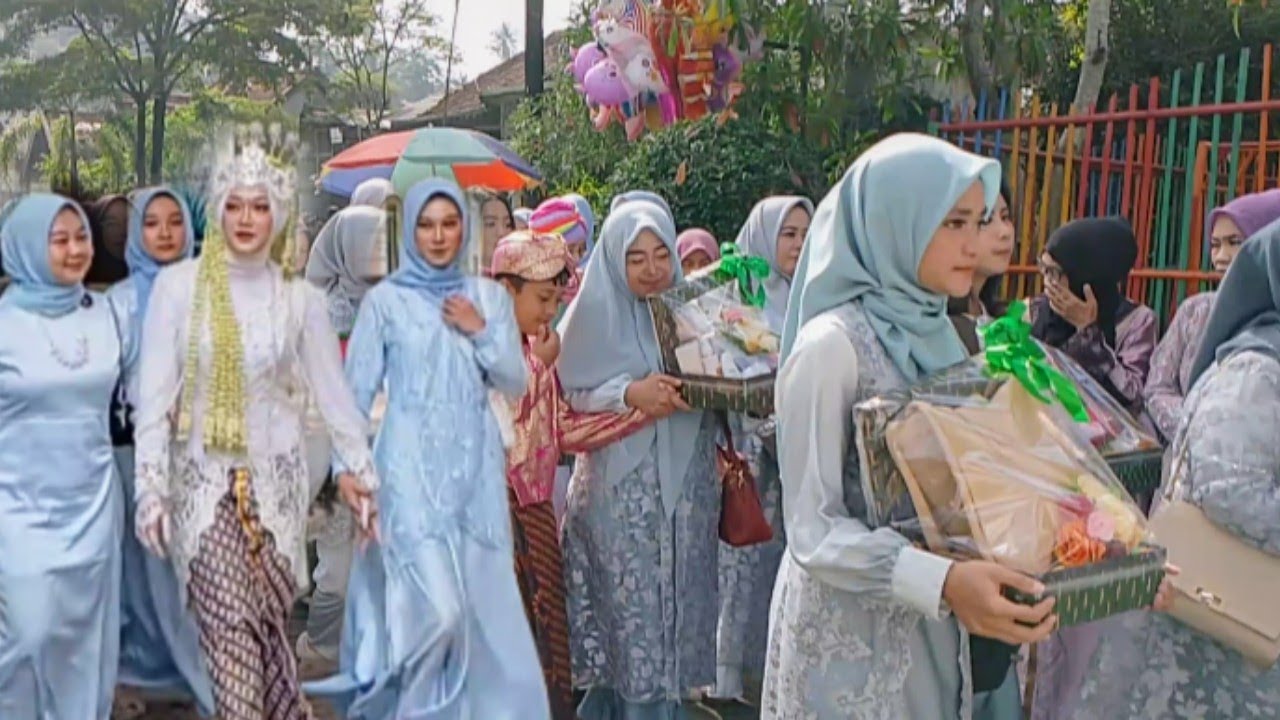Cantik & Manis Neng Nenden Mojang Limbangan Di Nikahi Pemuda Ganteng ...