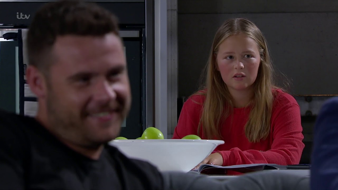 (32) Matty and Victoria 27th September 2018 (Part 1) - YouTube