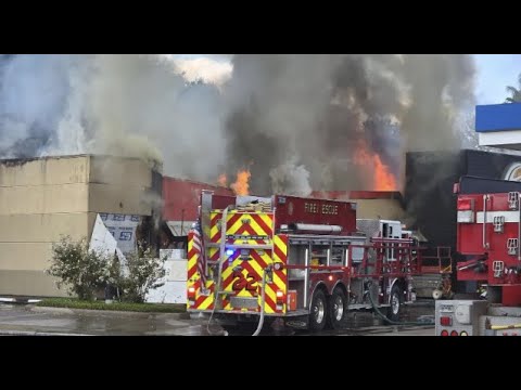 Flames engulf convenience storegas station housing Burger King in ...