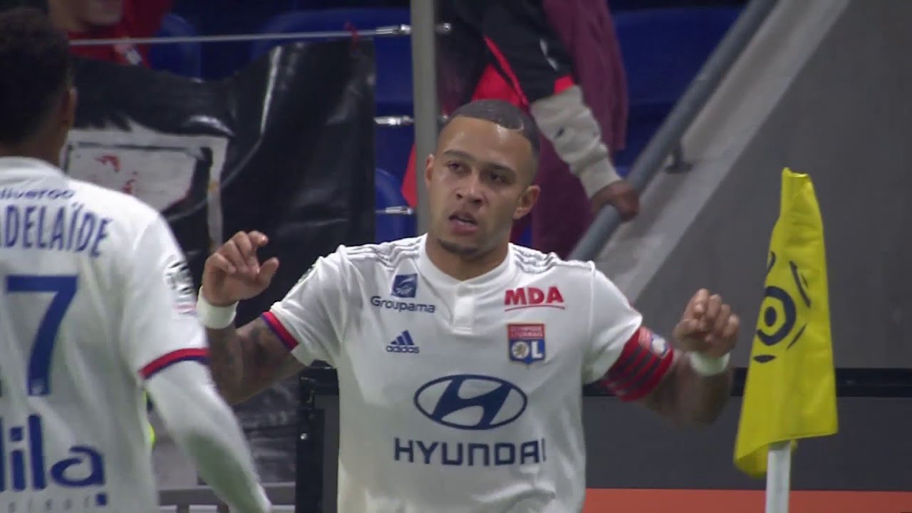 Gol Solo Ciamik Memphis Depay di Laga Pertama Ia Sebagai Kapten Lyon ...
