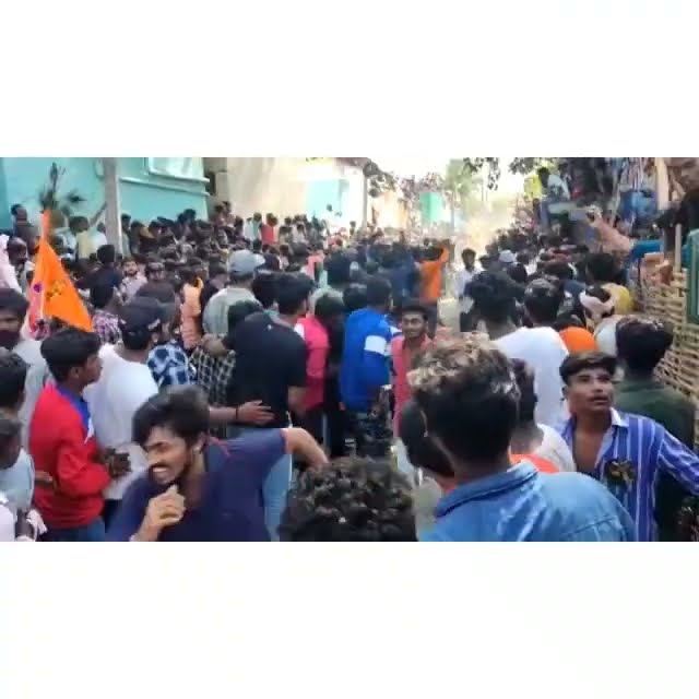 yellow Army - YouTube