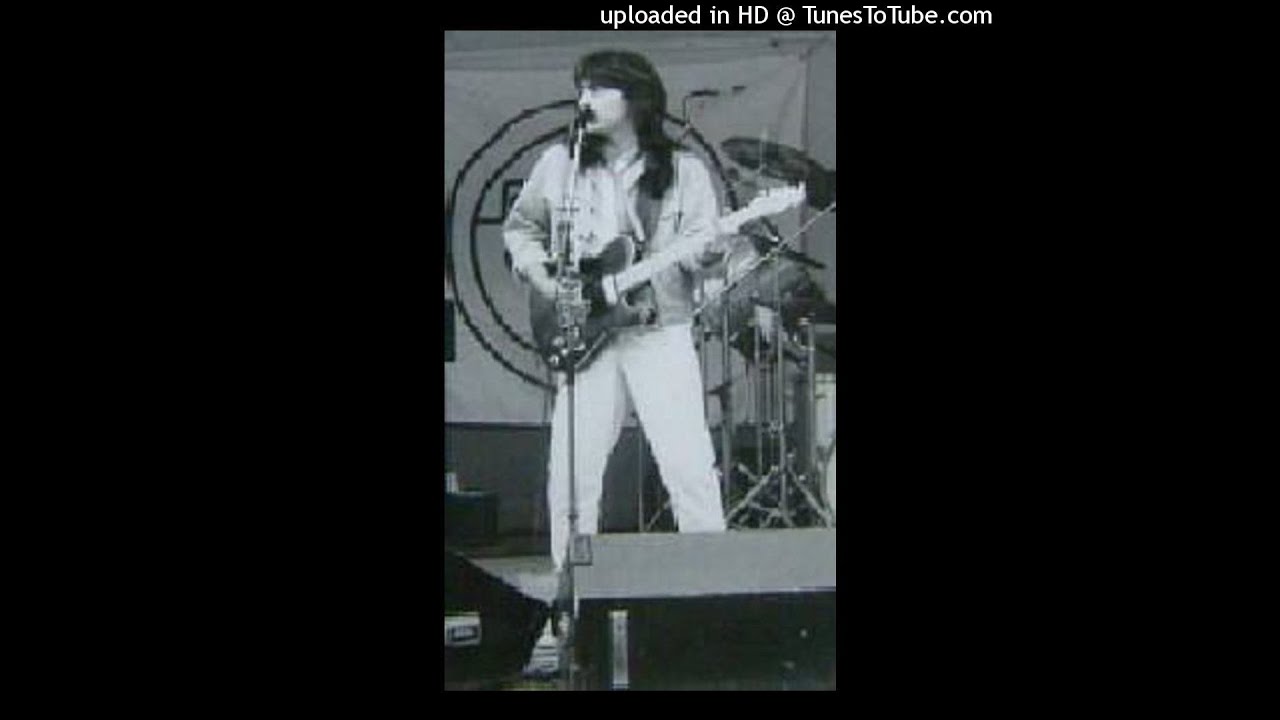 Steve Doherty - Didn't Know Love Kills (Zero Zero) - YouTube