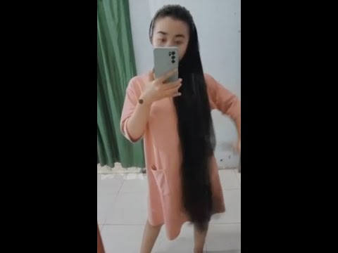 Longhair Elli Susanti