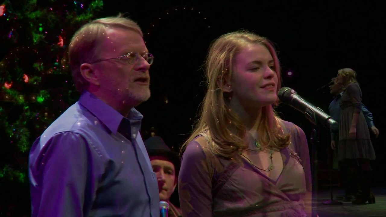 "Connemara Lullaby" sung by Fionnuala O'Donovan, Christmas Celtic Sojourn 2009 [HD] - YouTube