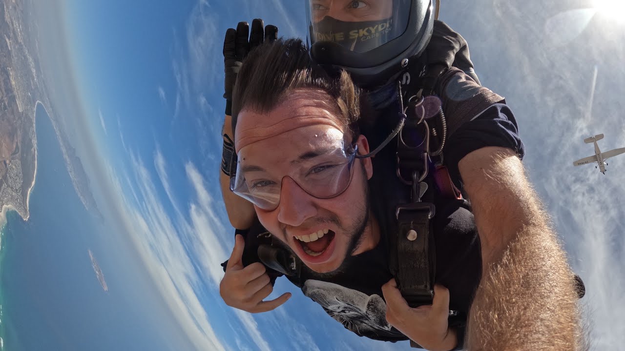 Cape Town Skydiving! 🪂 - YouTube
