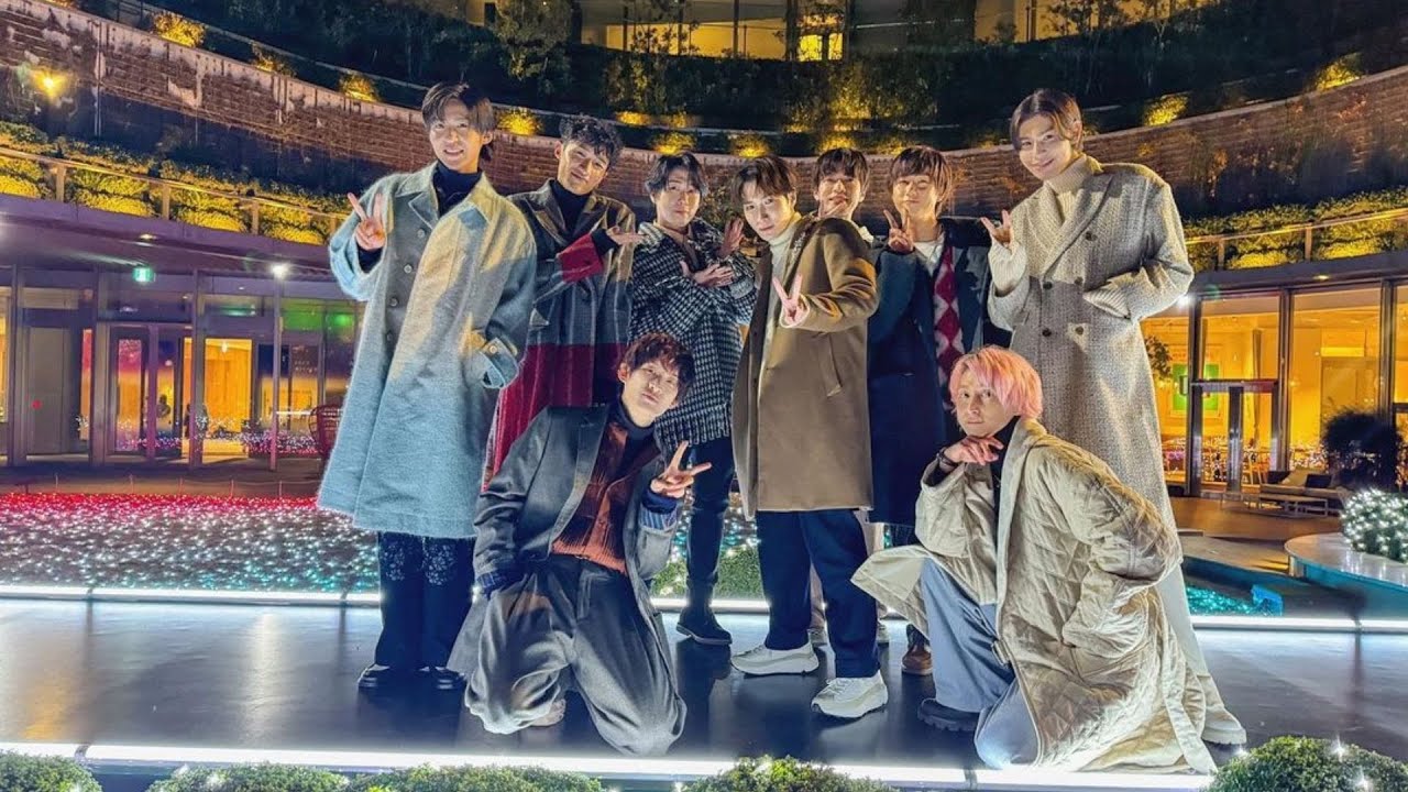 Snow Man、⛄ ️ 10th両A面シングルより「We’ll go together」MV公開 メンバー考案“理想のデート”でリアルな距離 ...