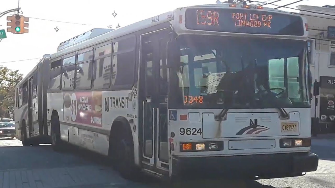 NJT: Neoplan AN-459A's [9533]/[9624]/[9634], NABI 416.15 Suburban [5216 ...