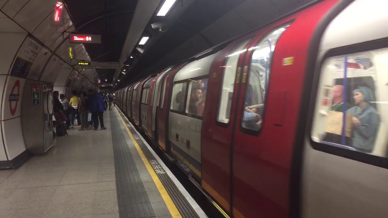London Underground 1995 Stock Northern Line Departing London Bridge for ...