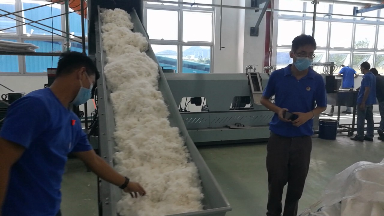 PET fiber pelletizing production machine-02 - YouTube