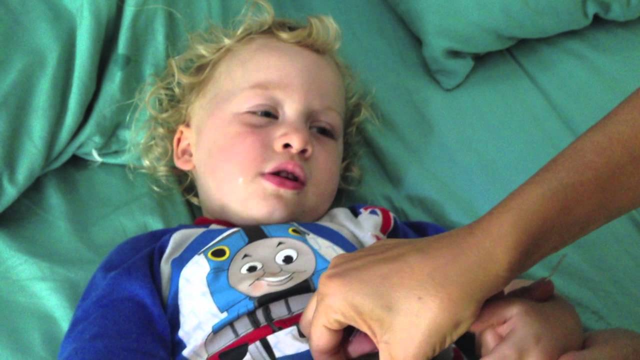 Acupuncture for Children and Babies - YouTube