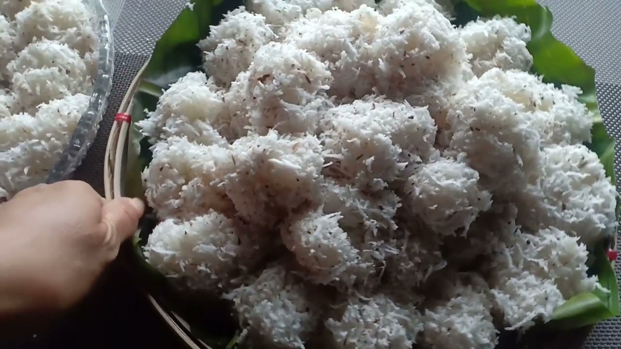 How to make Palitaw gamit Ang sinaing na malagkit Ilocano Palitaw - YouTube