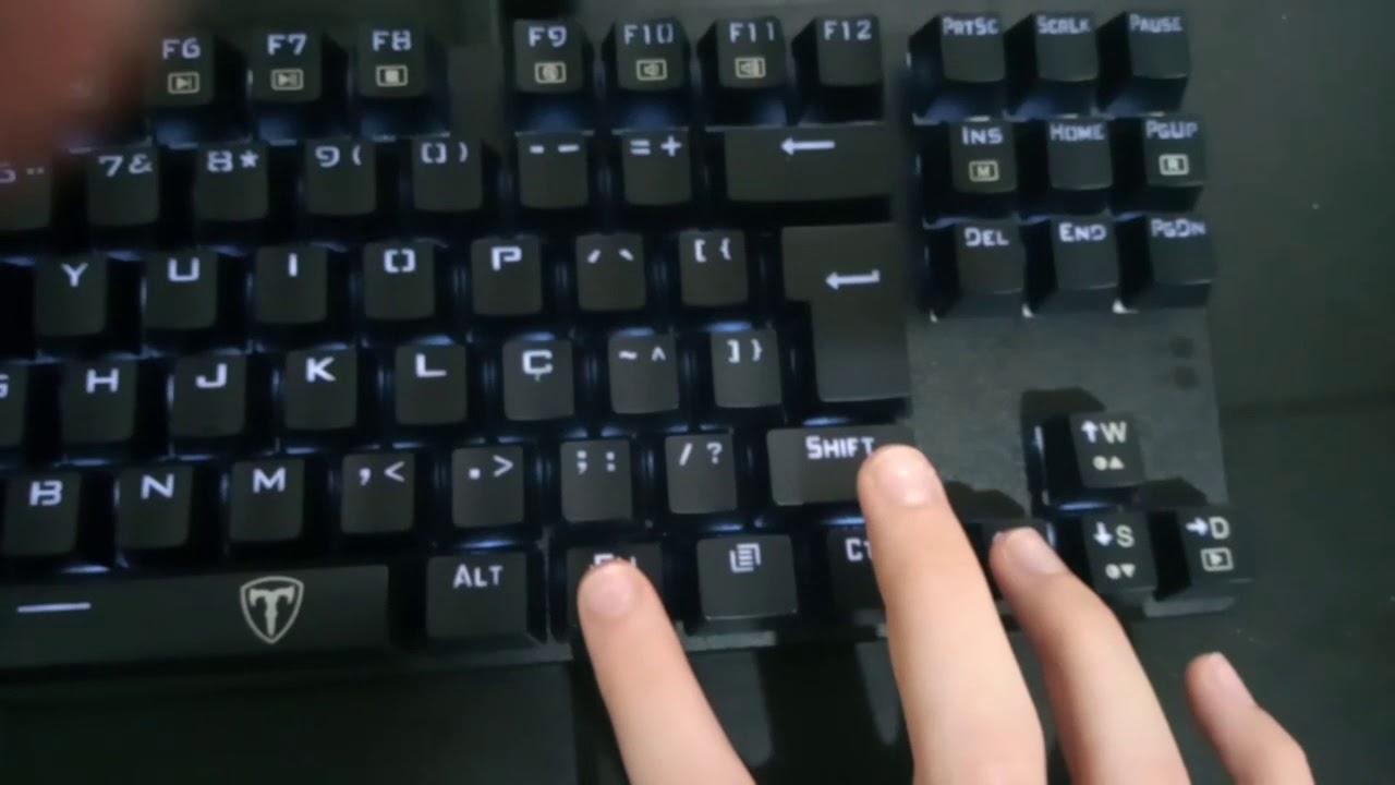 T-Dagger Bora T-TGk-313 Teclado Mecânico Uboxing - YouTube
