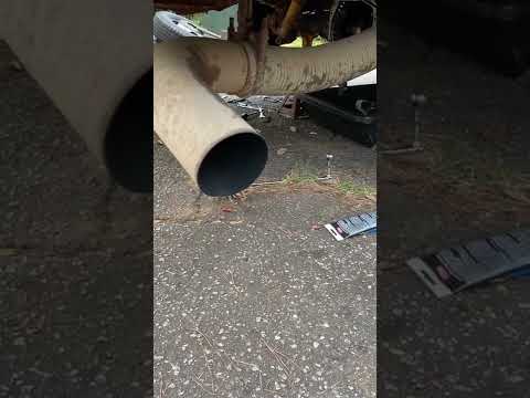 1st gen 12v cummins idle. 4 inch straight pipe. - YouTube