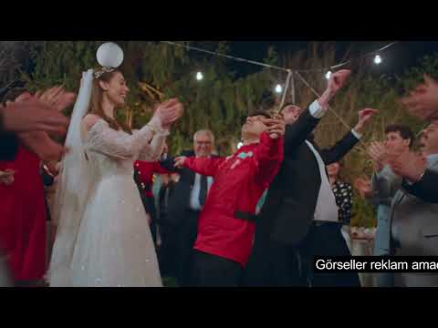 Yemeksepeti 25 yıldır hep seninle!🎊🎂 Tam 25 yıldır seni balla bölmenin keyfini paylaşıyoruz!💓