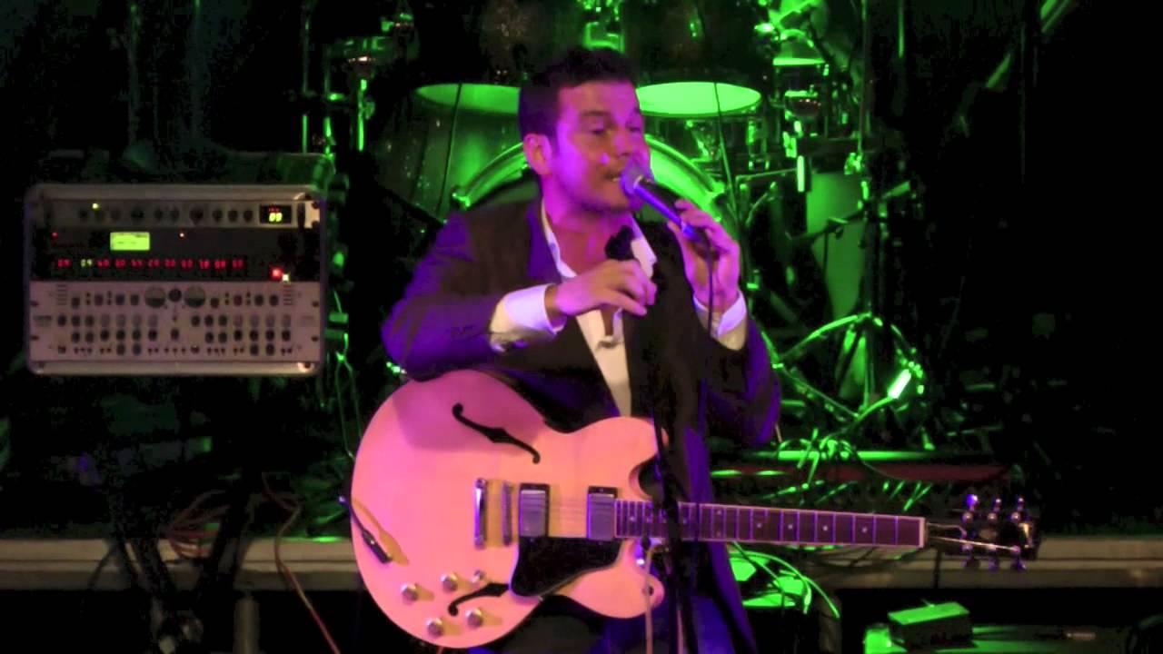 Simon Faulkner & Urban intro Play at Roy De Wired Memorial Concert ...