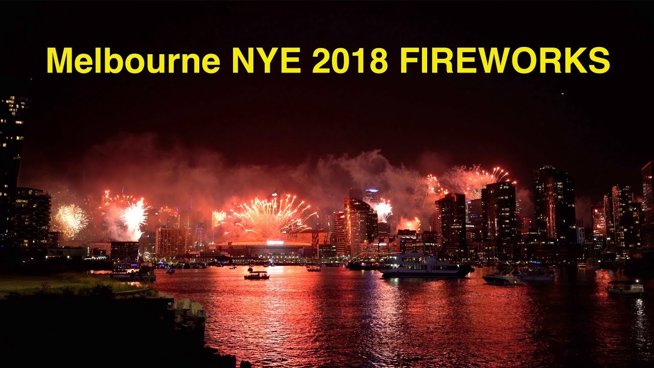 Melbourne Docklands Fireworks New Years 2018 Timelapse 4K - YouTube