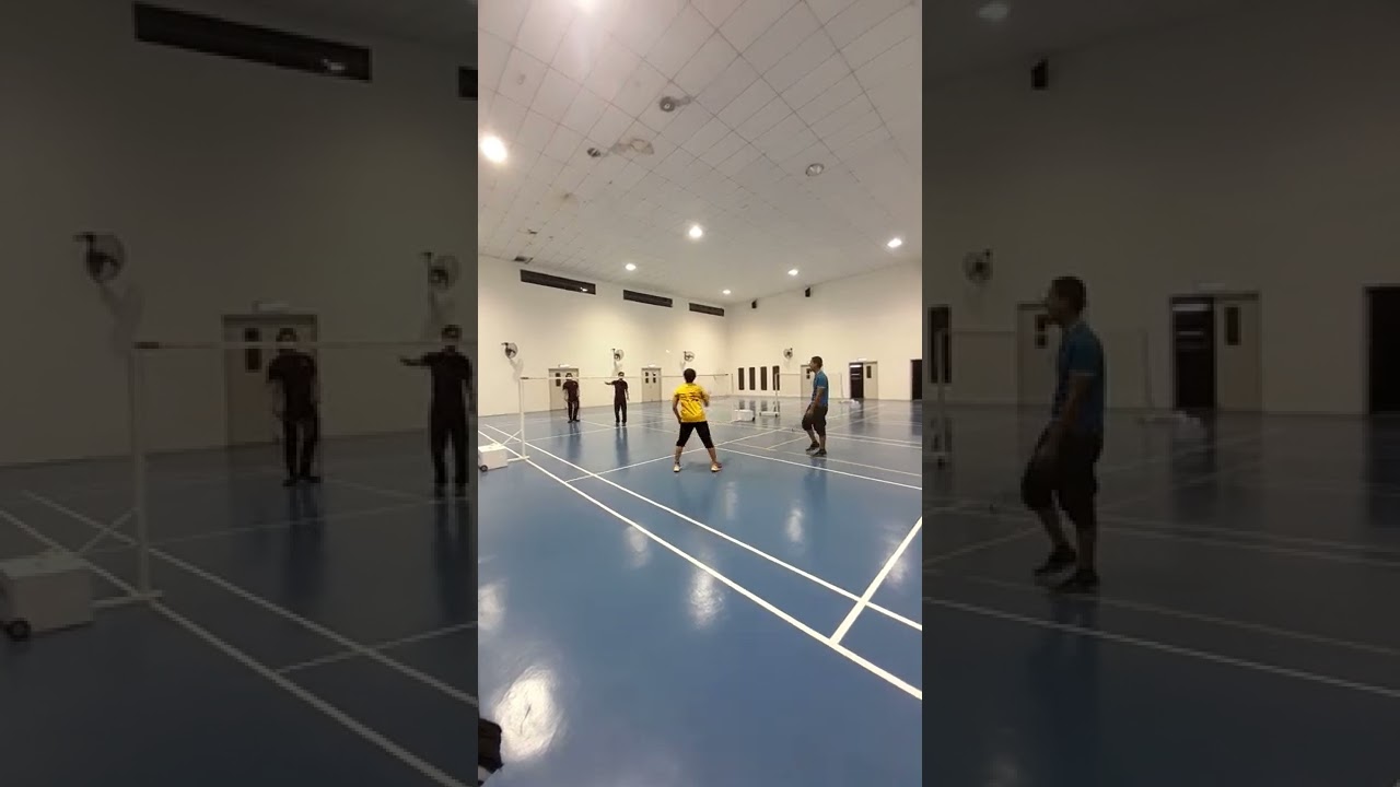 FRIENDLY MATCH BADMINTON..HAPPY-HAPPY.. - YouTube
