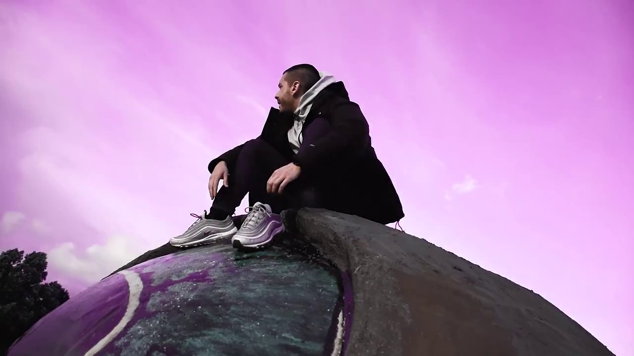 Dok1 - Likkle Men (OFFICIAL VIDEO) - YouTube