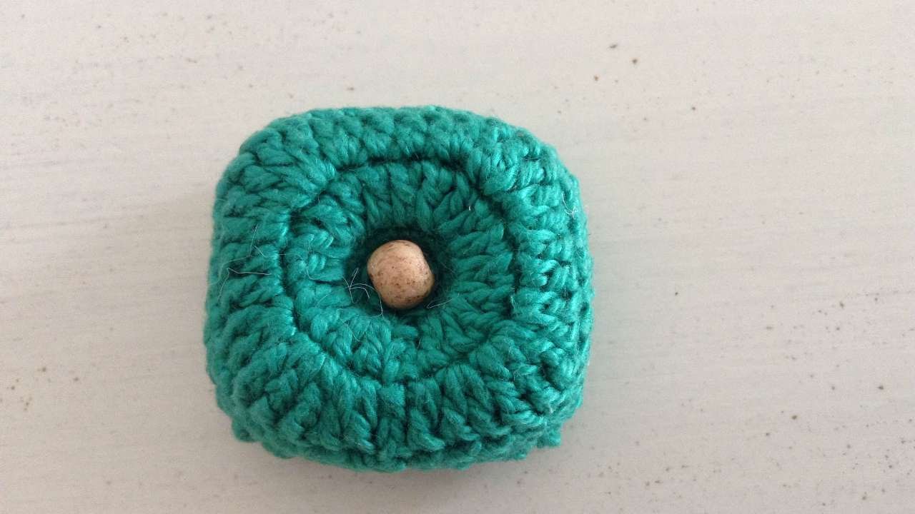 How To Make A Decorative Crochet Button - DIY Crafts Tutorial ...