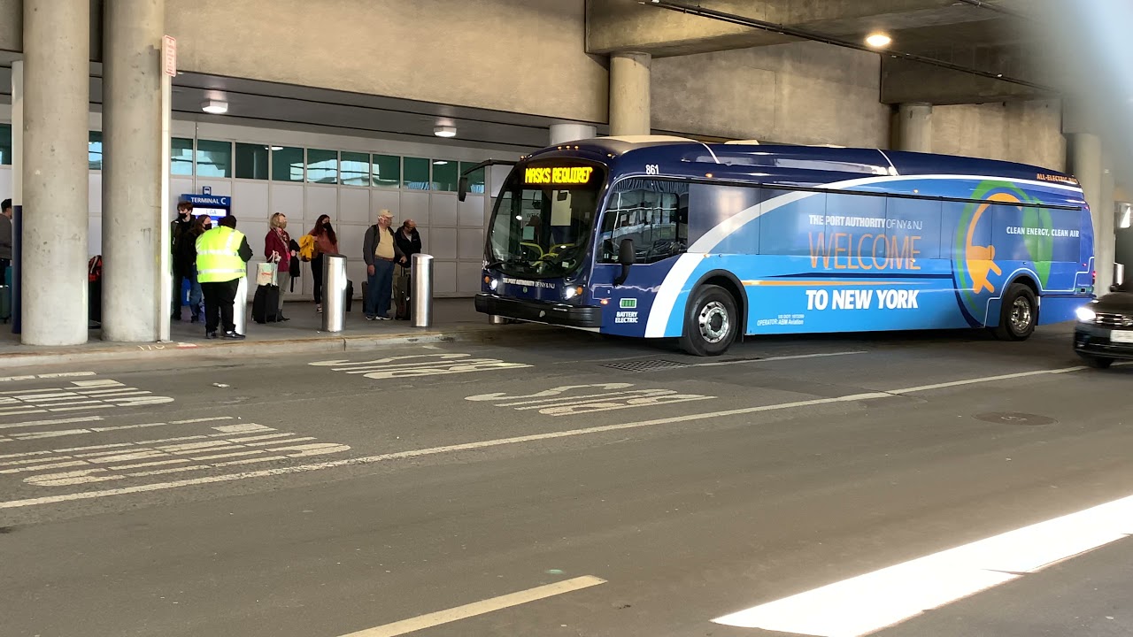 LaGuardia Airport terminal loop shuttle bus at Terminal C - YouTube