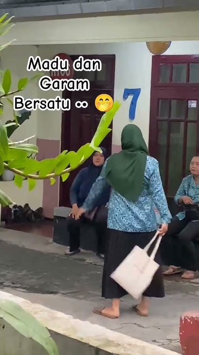 MADU DAN GARAM LAGI MENYATU #viralvideos #beranda #trendingshorts - YouTube