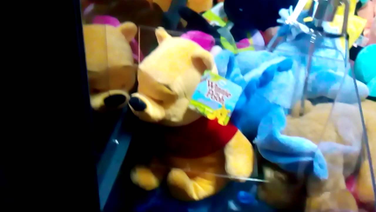 Steven to the claw Winnie the pooh - YouTube