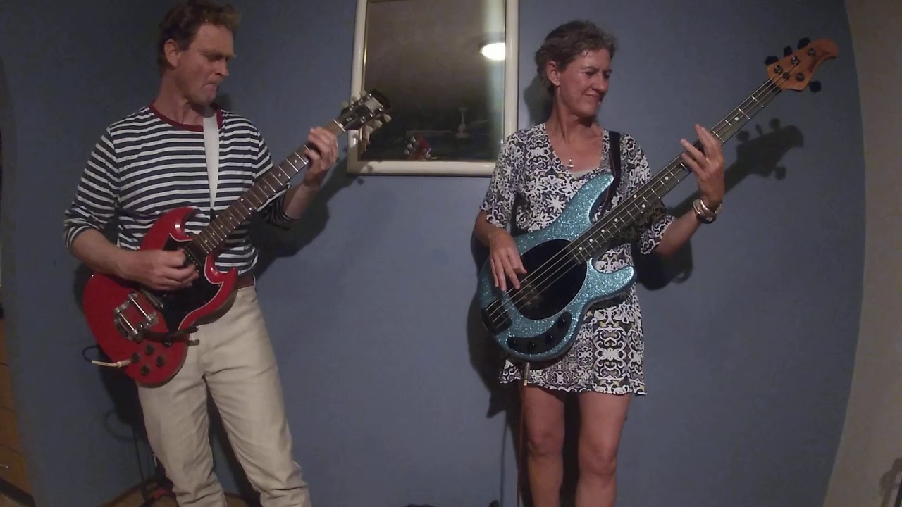 Rolling Stones - Jumpin' Jack Flash (standard tuning Rock N Roll Circus ...