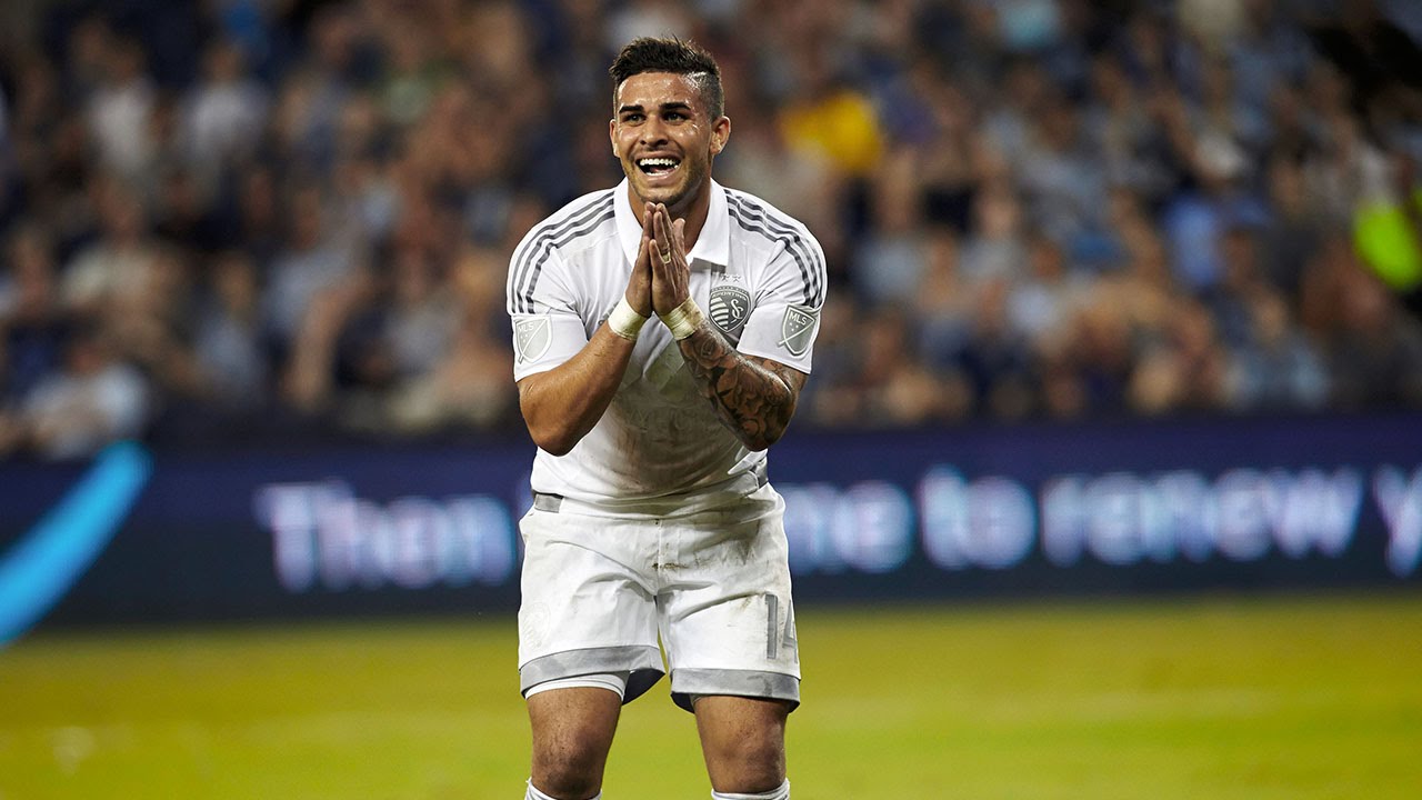 GOAL: Dom Dwyer makes it 3-1 with this great finish - YouTube