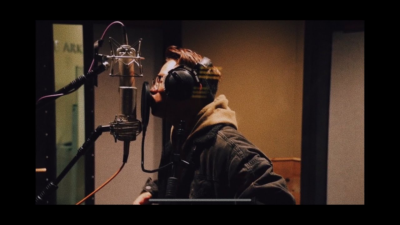 gareth.t - glow live in studio 2 - YouTube