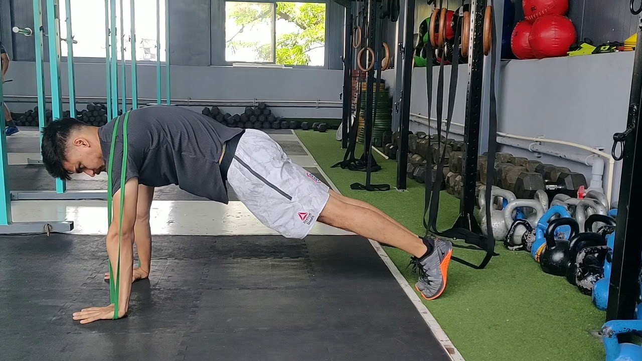 Scapula Pushups - YouTube