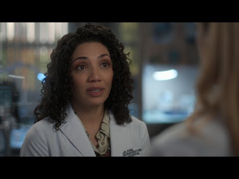 Carly Explains Why She Wants to Date Shaun - The Good Doctor