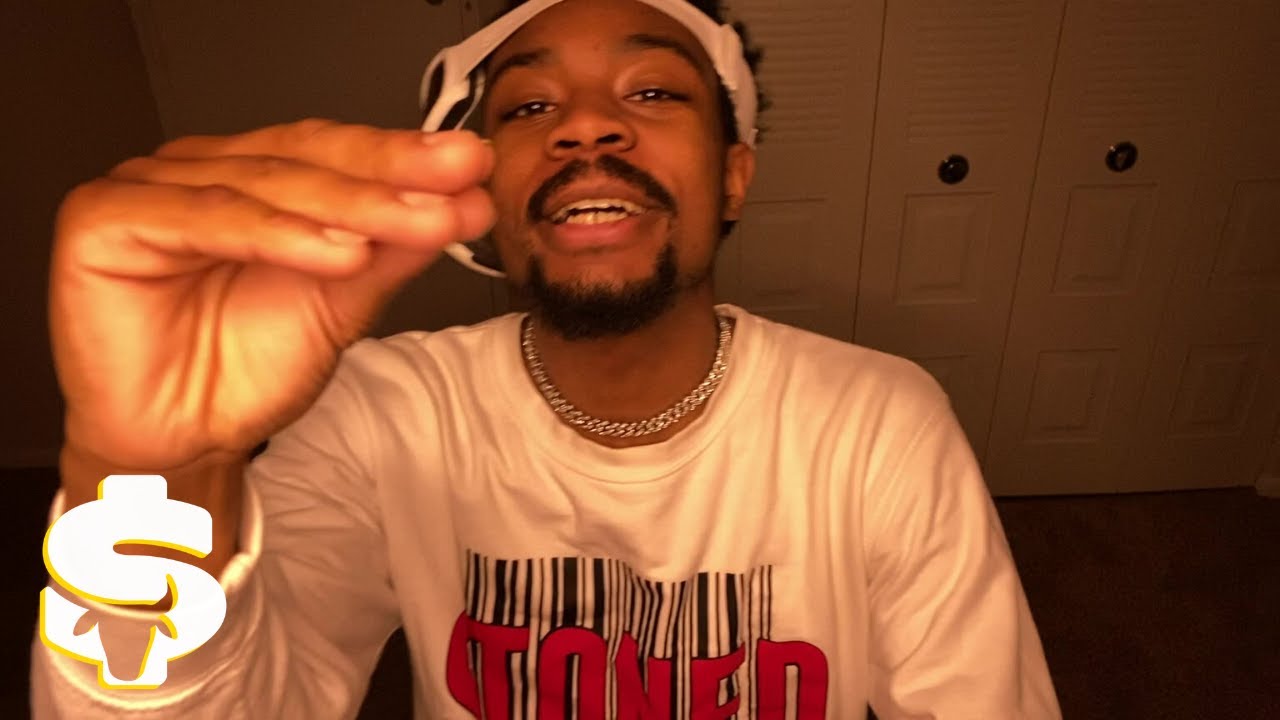 Kendell Smith - OFF THE LEASH! (Official Music Video) - YouTube