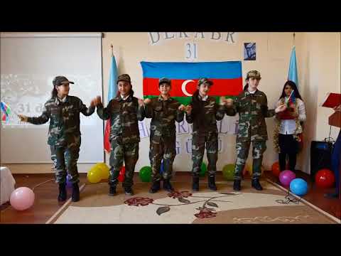 195 №-li məktəbdə Dünya Azərbaycanlılarının Həmrəylik Günü və Yeni il