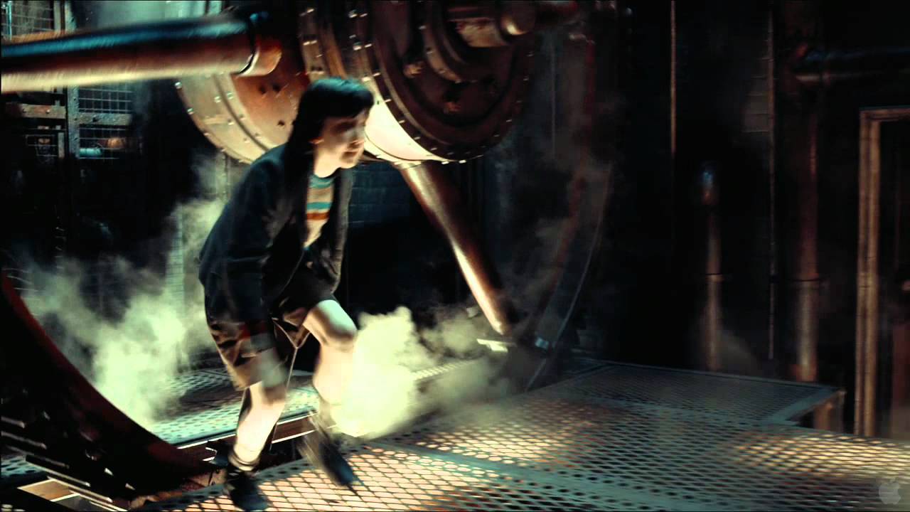 Hugo Trailer HD - Martin Scorsese - YouTube