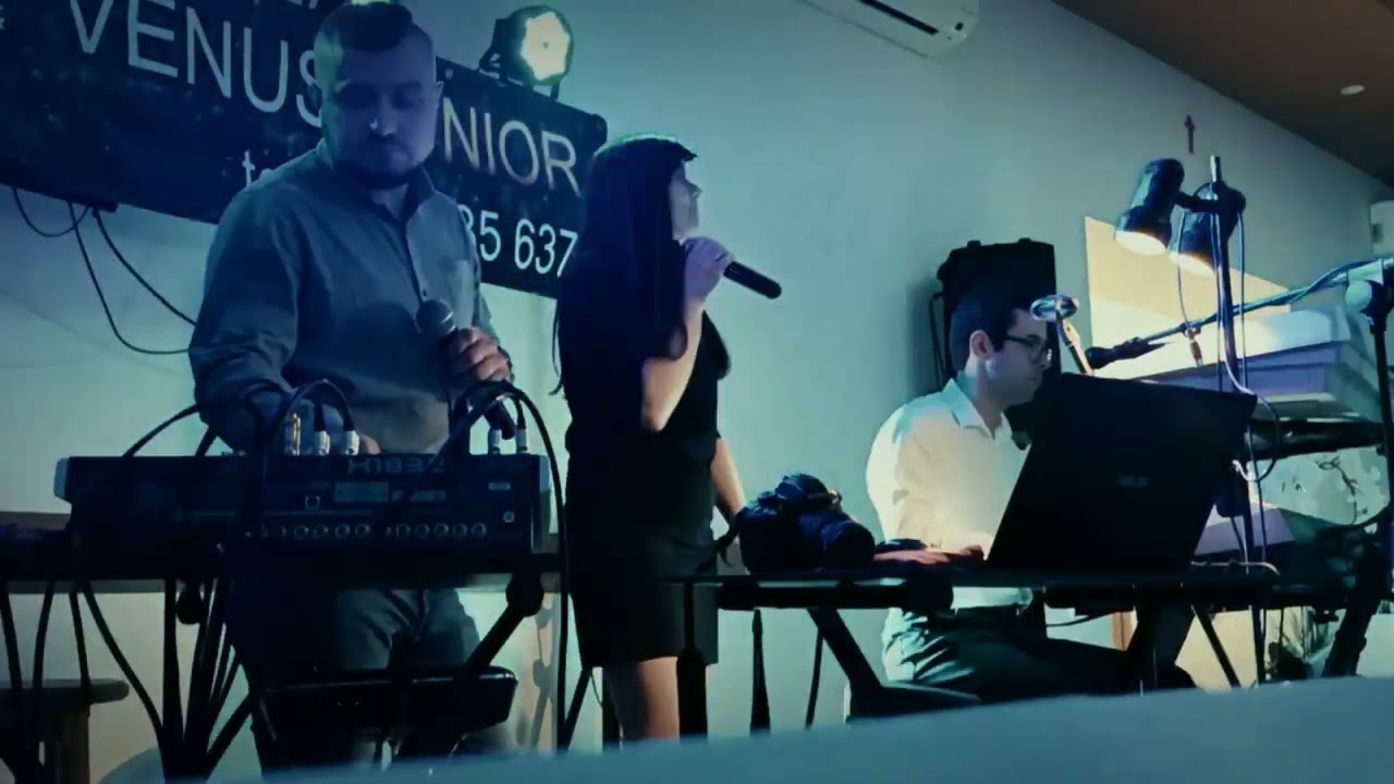 Venus Junior - Jeszcze raz (cover by Miły Pan&Defis) - YouTube