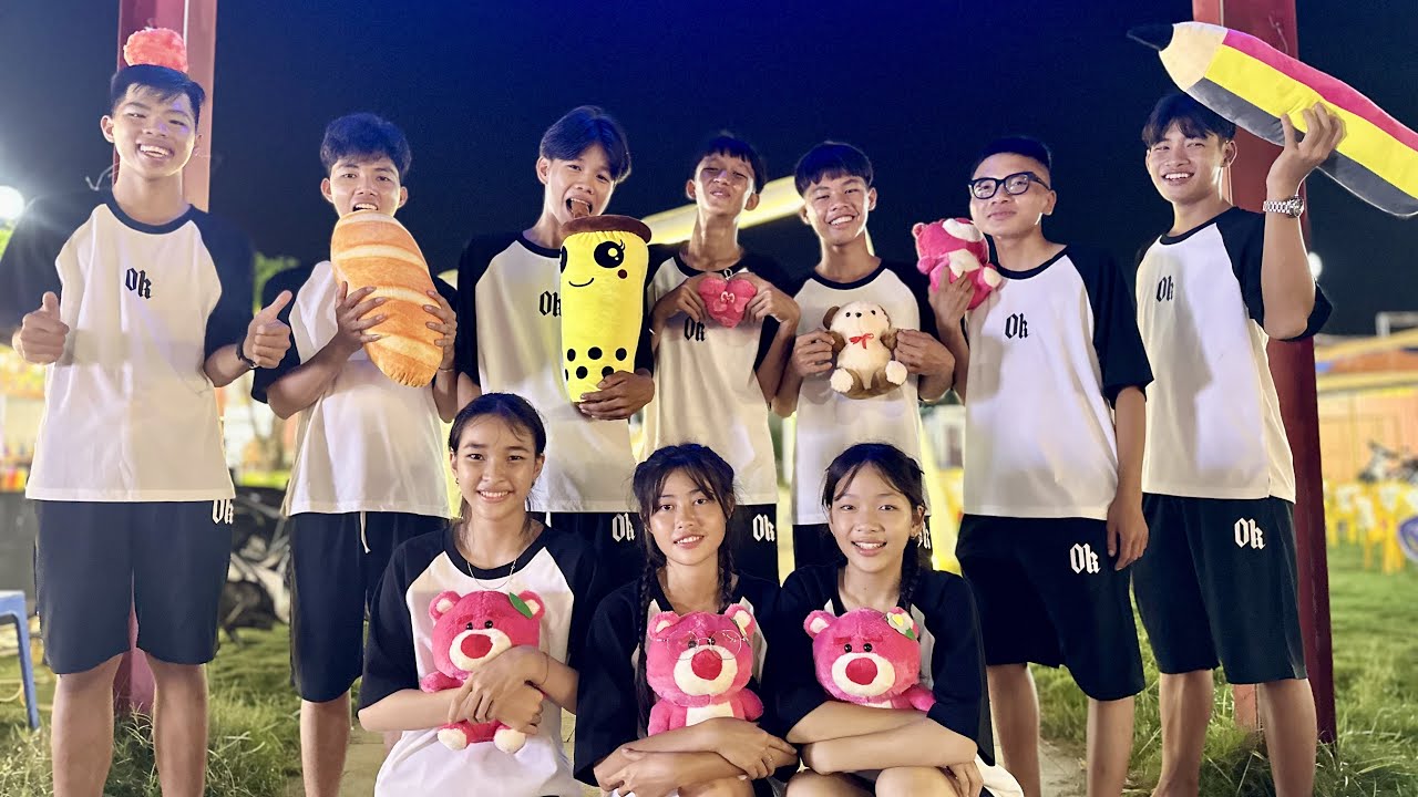 Anh Thời Đại | Dẫn Team Đi Review Chợ Đêm Bình Dương - Vui Banh Nốc - YouTube