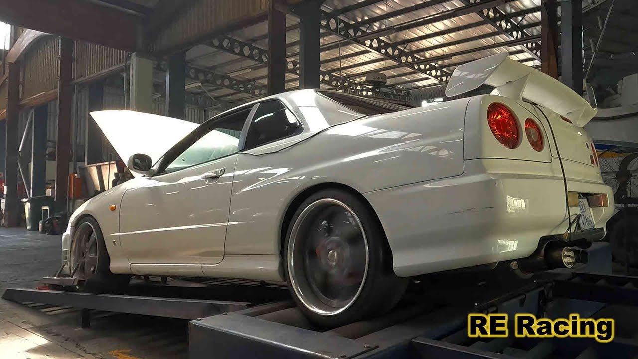 Nissan Skyline RB 26 - YouTube
