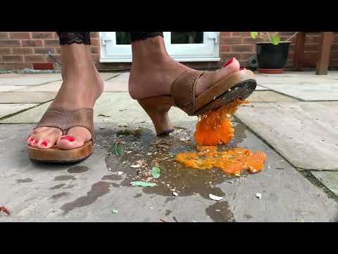 Fruit Orange Crush Fetish Foot Fetish in Wooden Sandals Part 3 #asmr #crush #crushing #fruitcrush