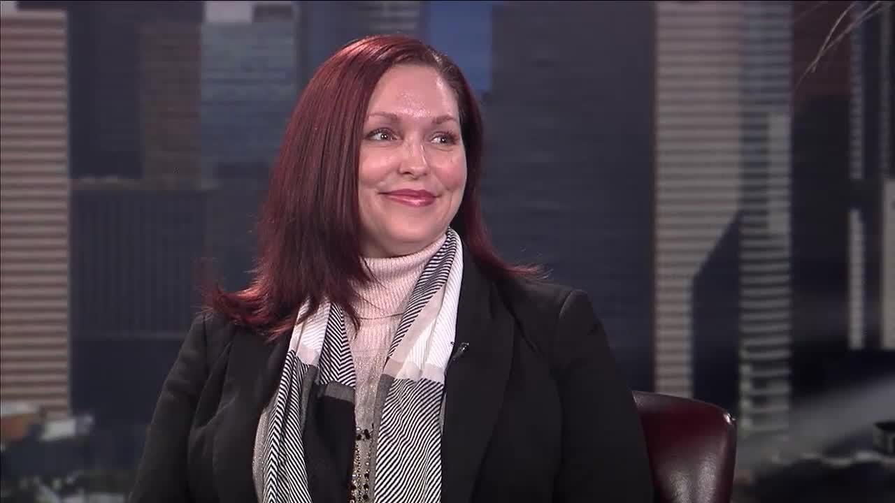 The Topic: Interview with Dr. Alissa de Jongh - YouTube