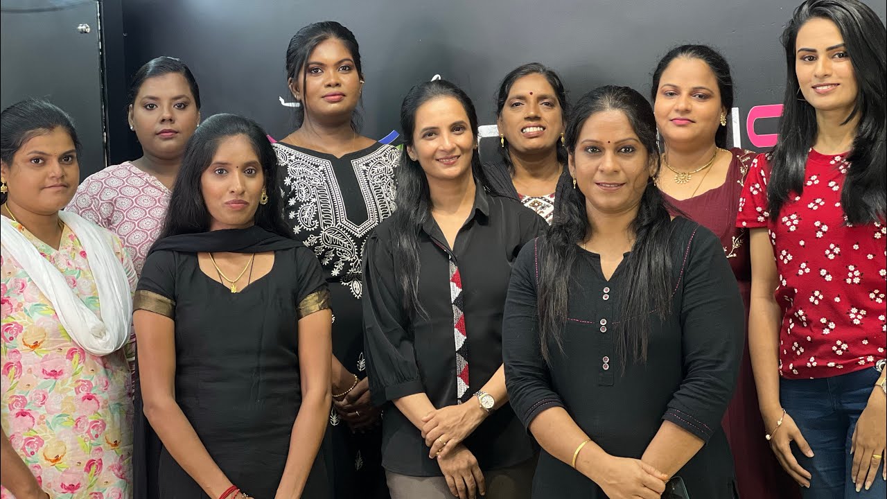 One day self grooming class students introduction- the Colorist makeup ...