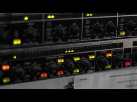STUDIO MQFM - YouTube