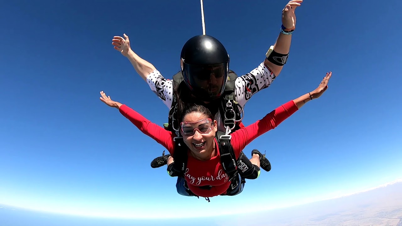 Skydive Dubai | Skydiving | Skydive Palm Zone | Paragliding | Dubai ...