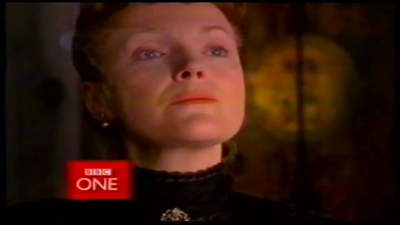 BBC One/BBCi Continuity - December 2002 - YouTube
